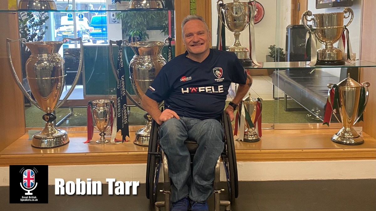 More About Robin Tarr